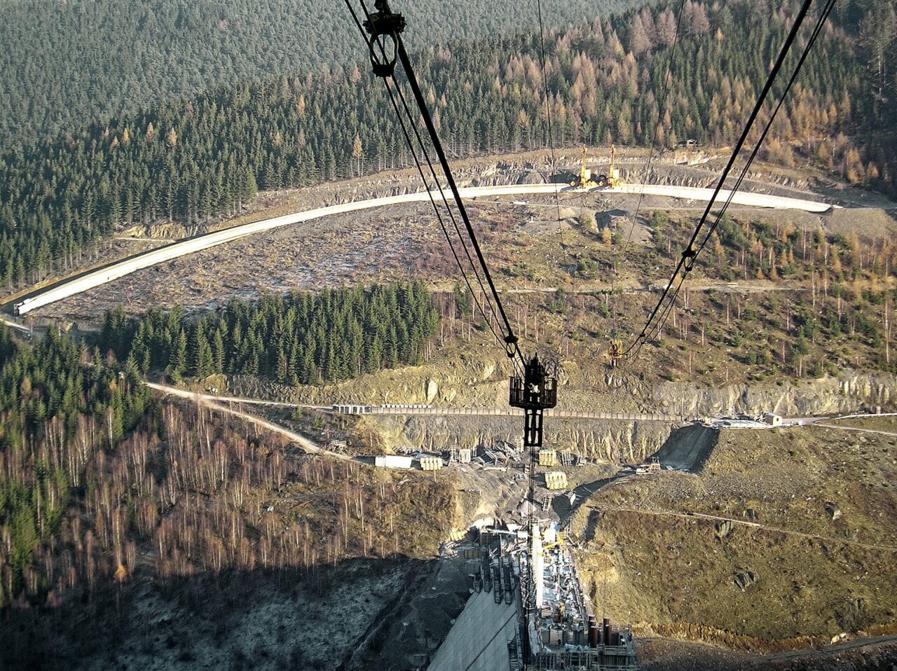 LCS – The Cable Crane Company – Dam and bridge construction